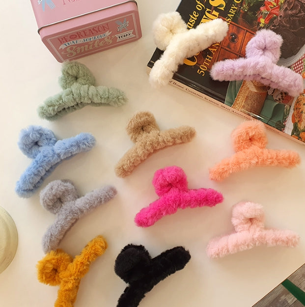 Fluffy Hair Clip | The best Hair Accessories – HOLIHOLIC
